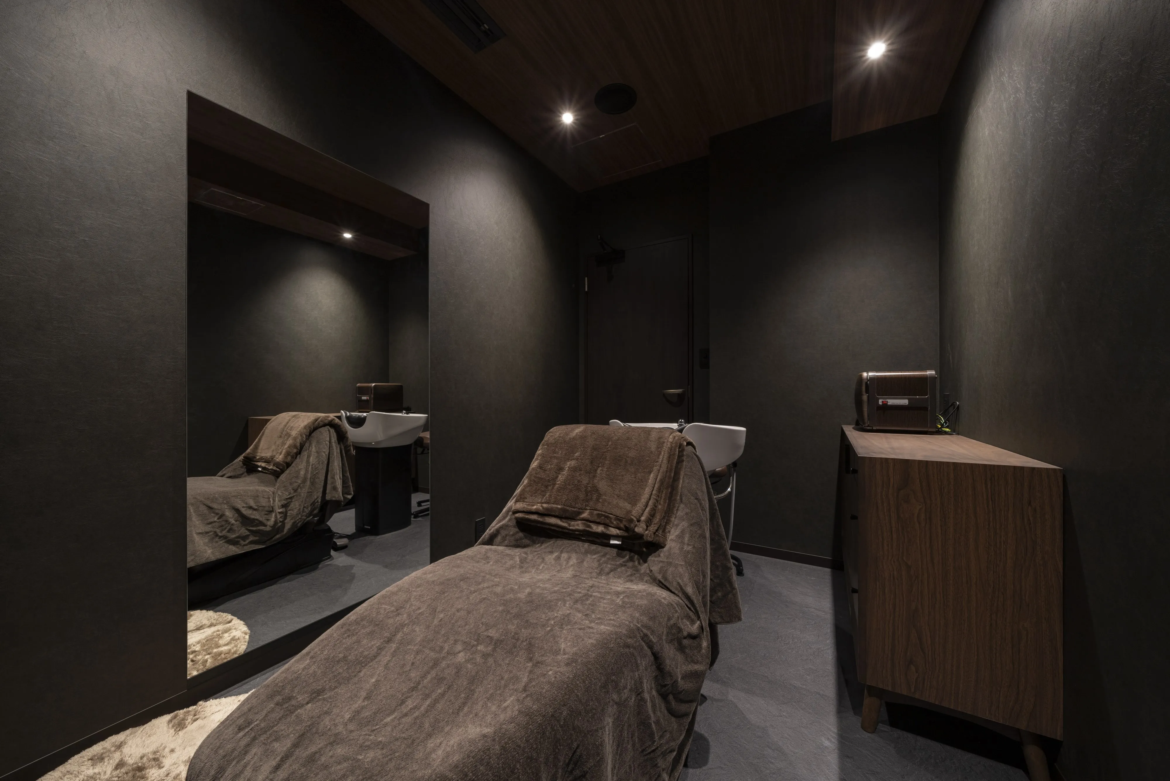 head CONCIERGE Azabu Juban Store | Top Spas & Beauty Salons in Japan ...