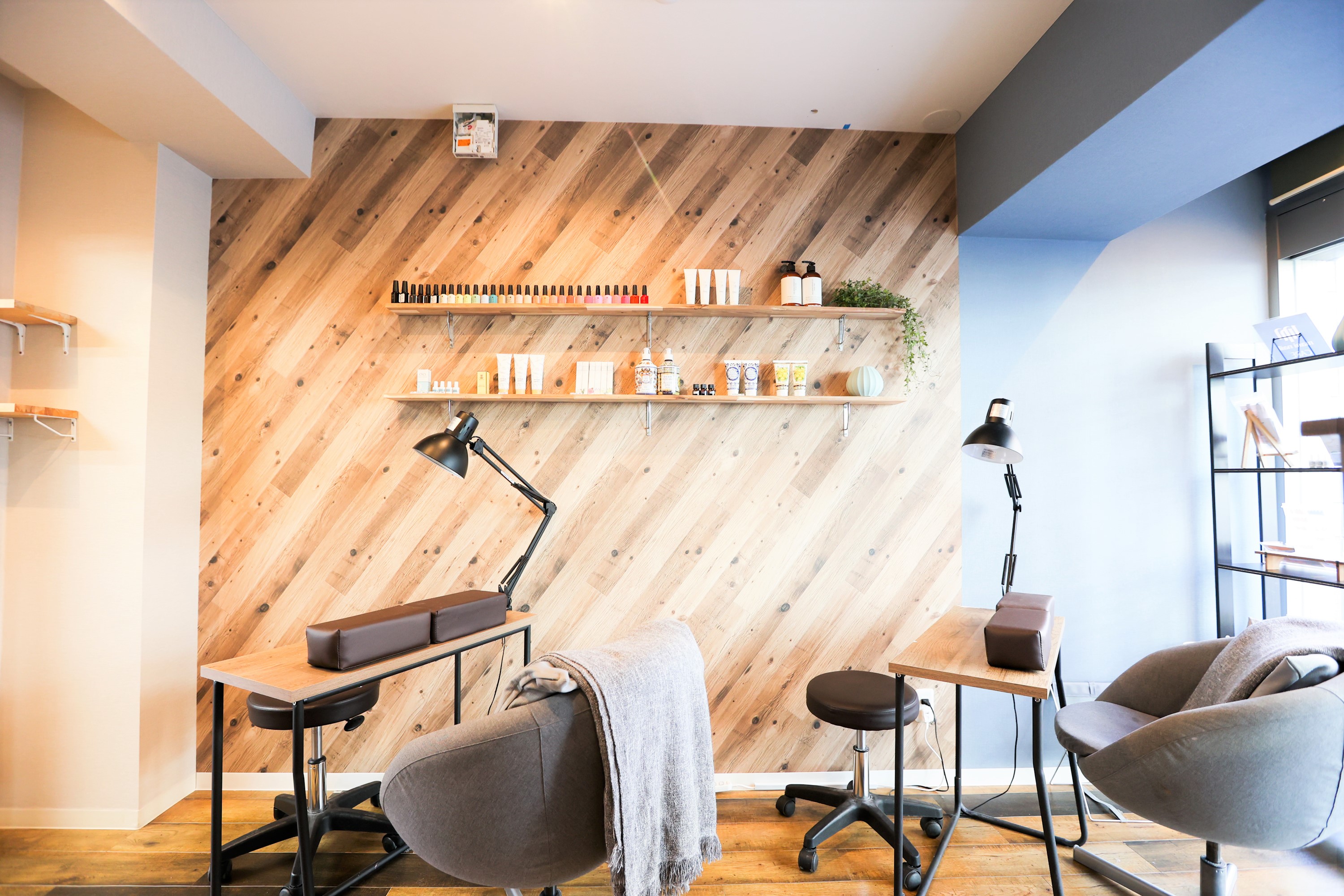 mani nail CARE KyotoTop Spas & Beauty Salons in Japan & Vietnam | WellBe