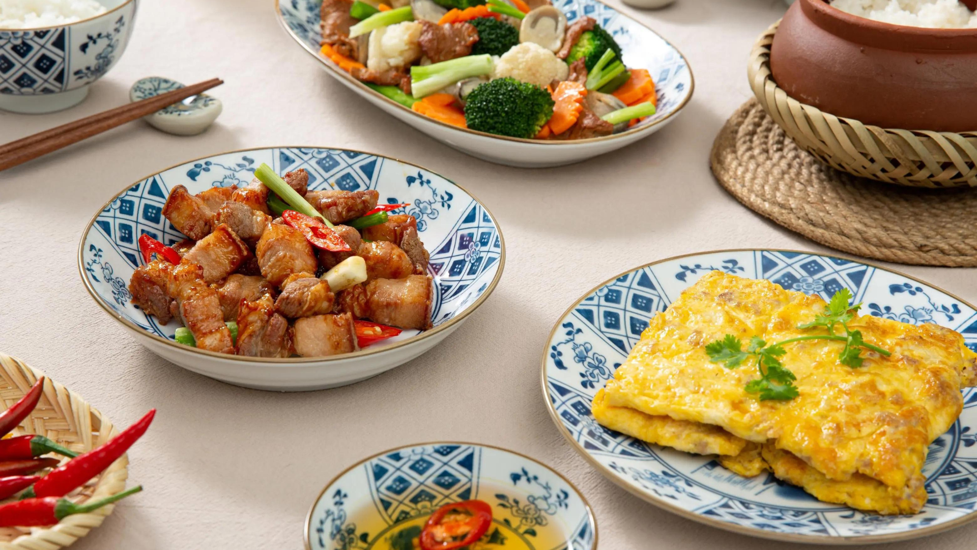 A guide to Vietnamese restaurants in Ho Chi Minh! Top 4 popular stores ...