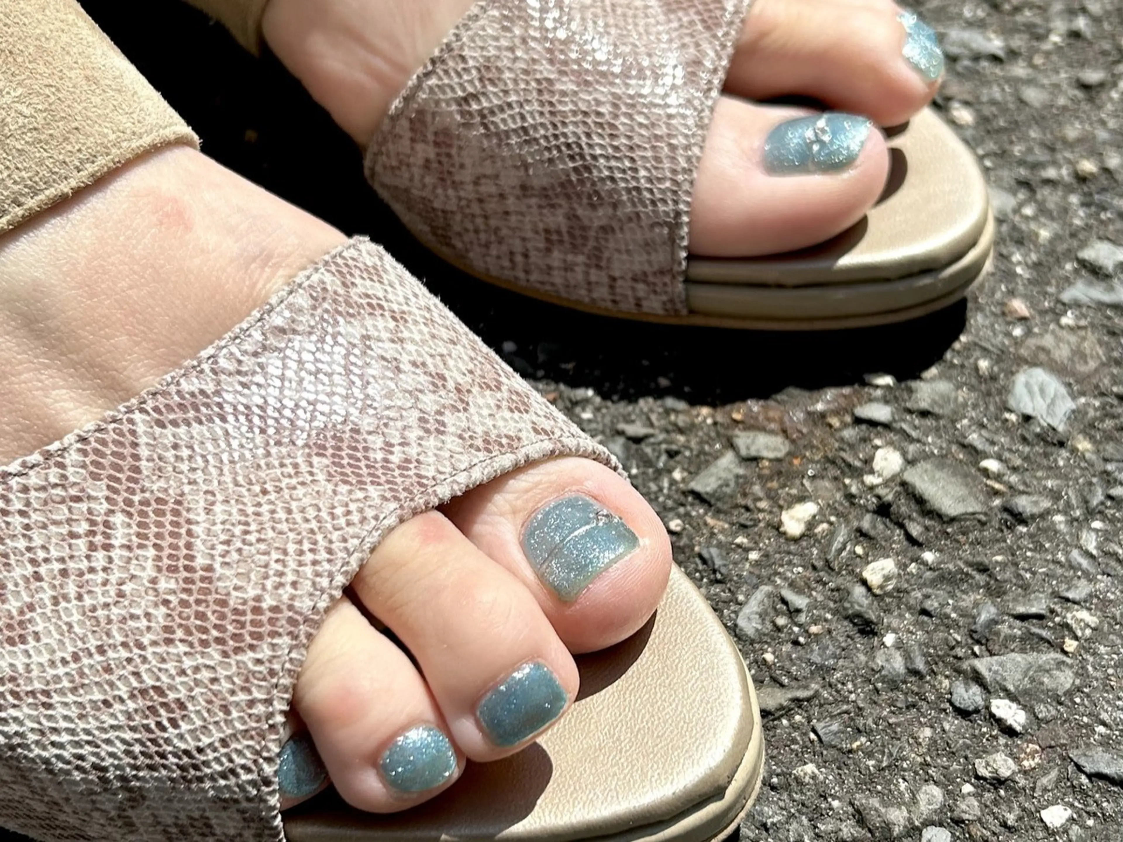 mani nail CARE Ginza｜Bookings for spas, beauty salons, hair salons ...